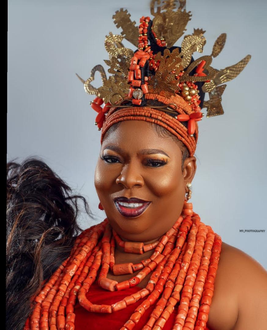 Queen Beauty Arigo celebrates golden age. - Monarchs News
